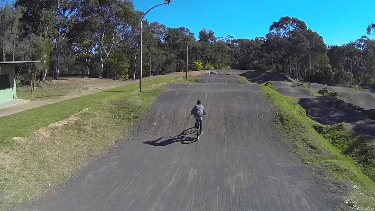 Castle Hill bmx track - up the level - YouTube