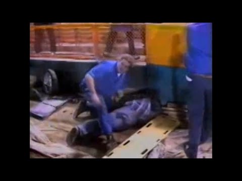 Anaheim Stadium Dragster Crash Of 1988 - YouTube