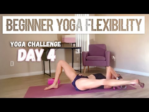 Beginner Flexibility Yoga Challenge | Day 4 Mobility | The FemmeForm Method 🩷