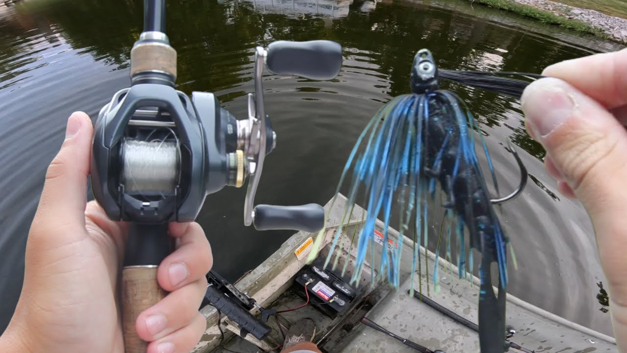 Fishing Shallow Rocks for Fall Bass! - YouTube