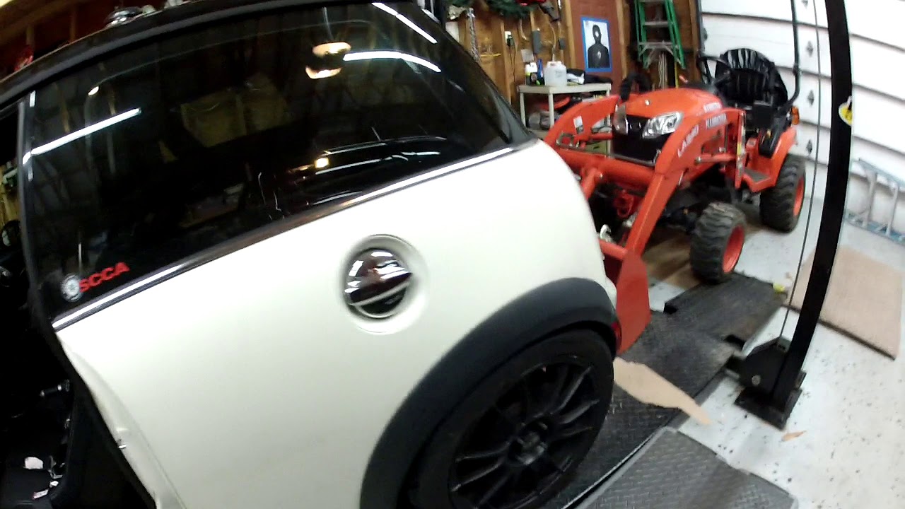 2005 Mini Cooper S autocross Track Day 1 - YouTube