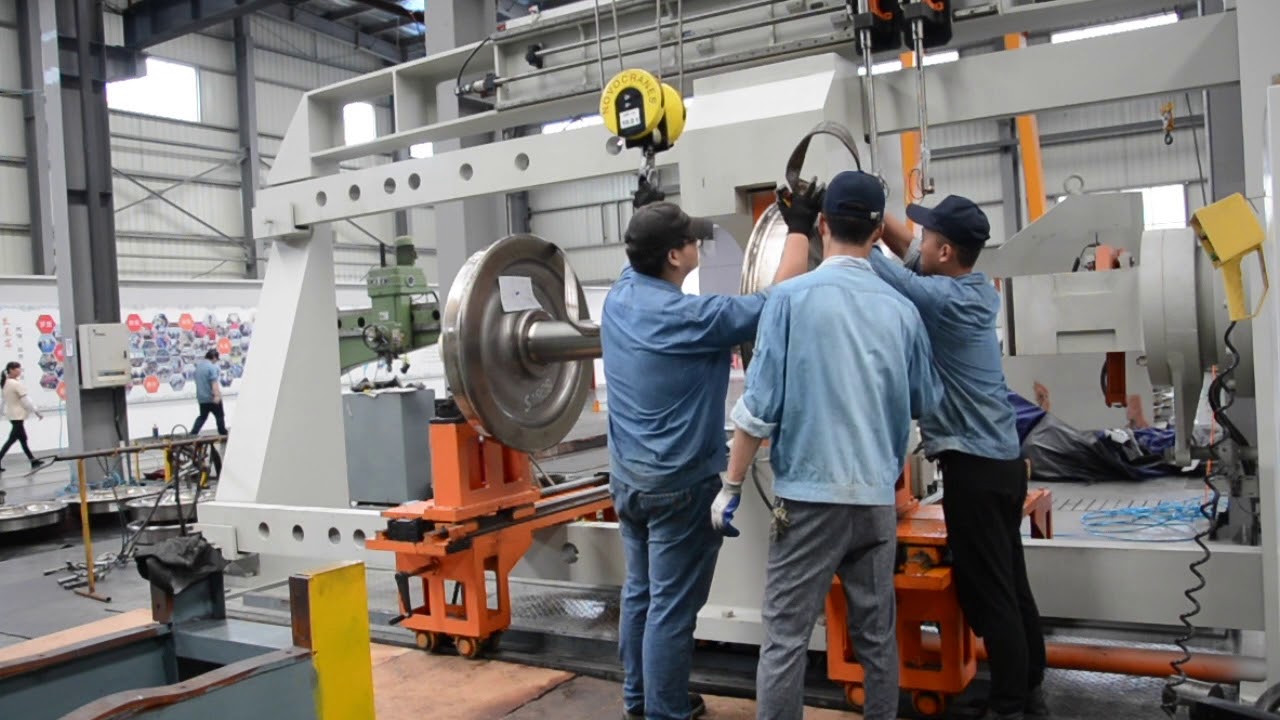 LZC Wheelset Press Machine Demount Operation - YouTube