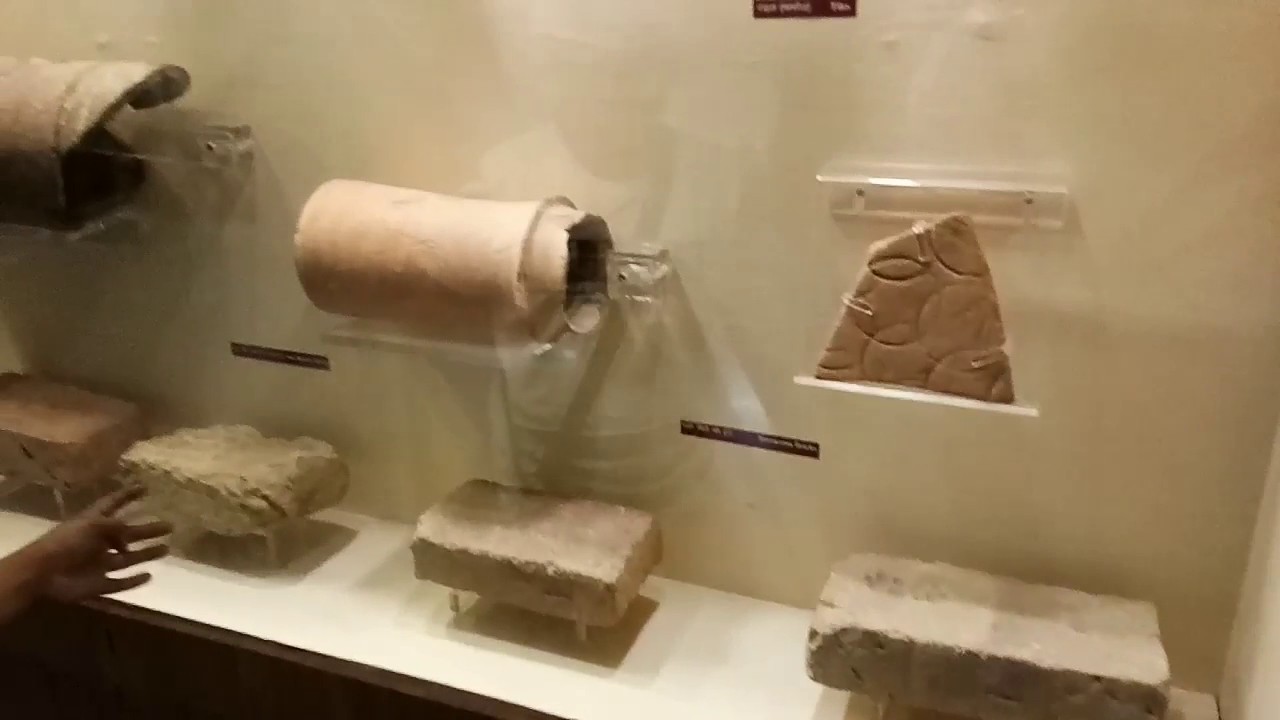 Indus Valley civilization museum kalibanga - YouTube