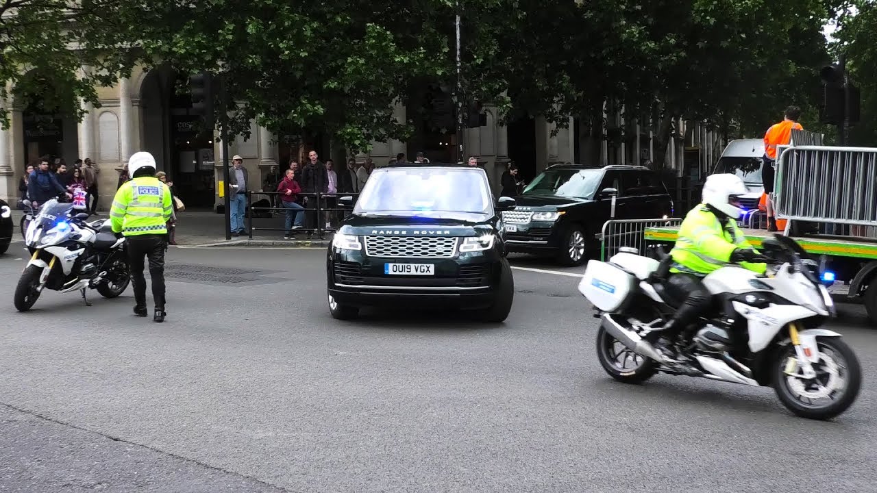 London Metropolitan Police SEG escorting Princess Alexandra through ...