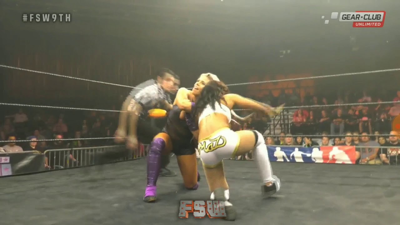 Mazzerati vs. Barbi Hayden - YouTube