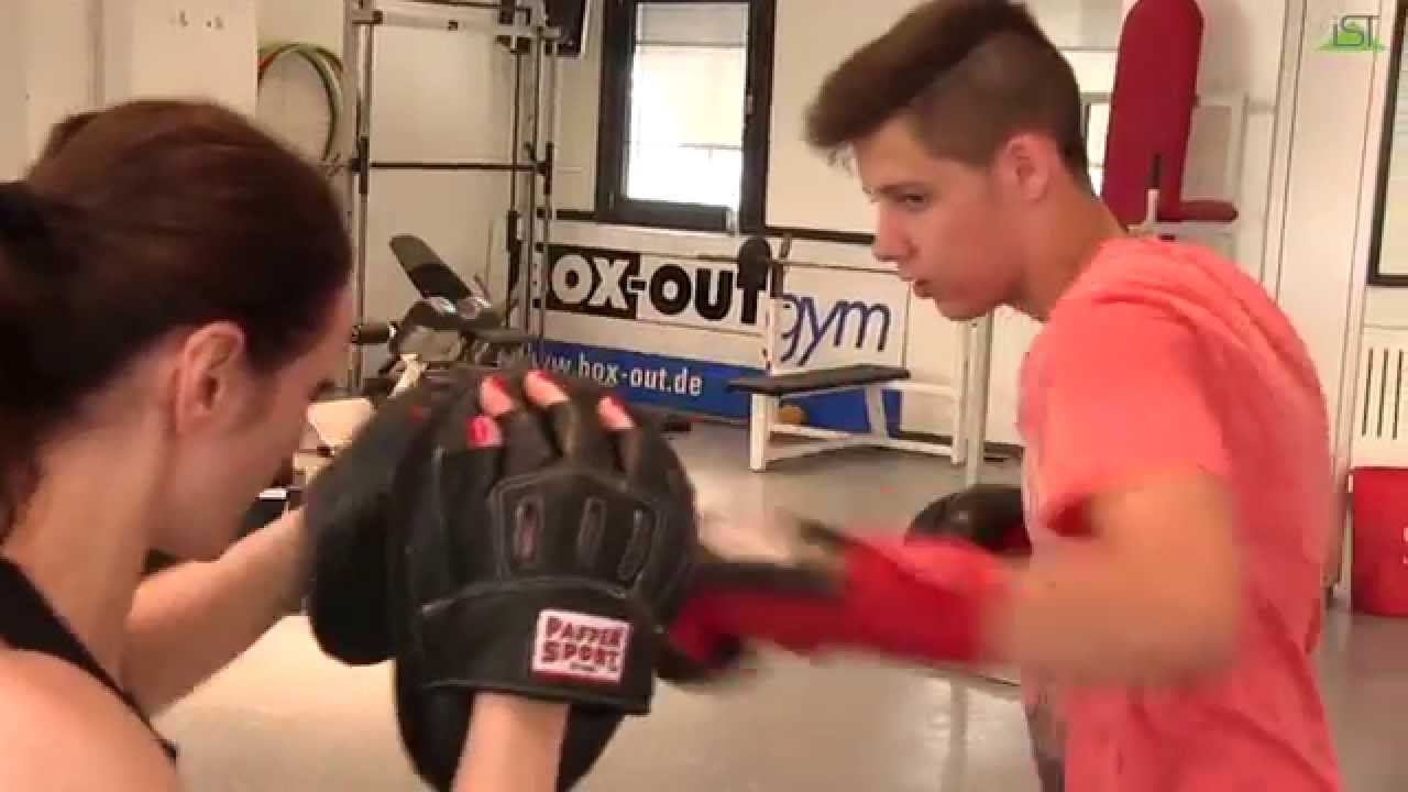 Boxtraining mit Ina Menzer - YouTube