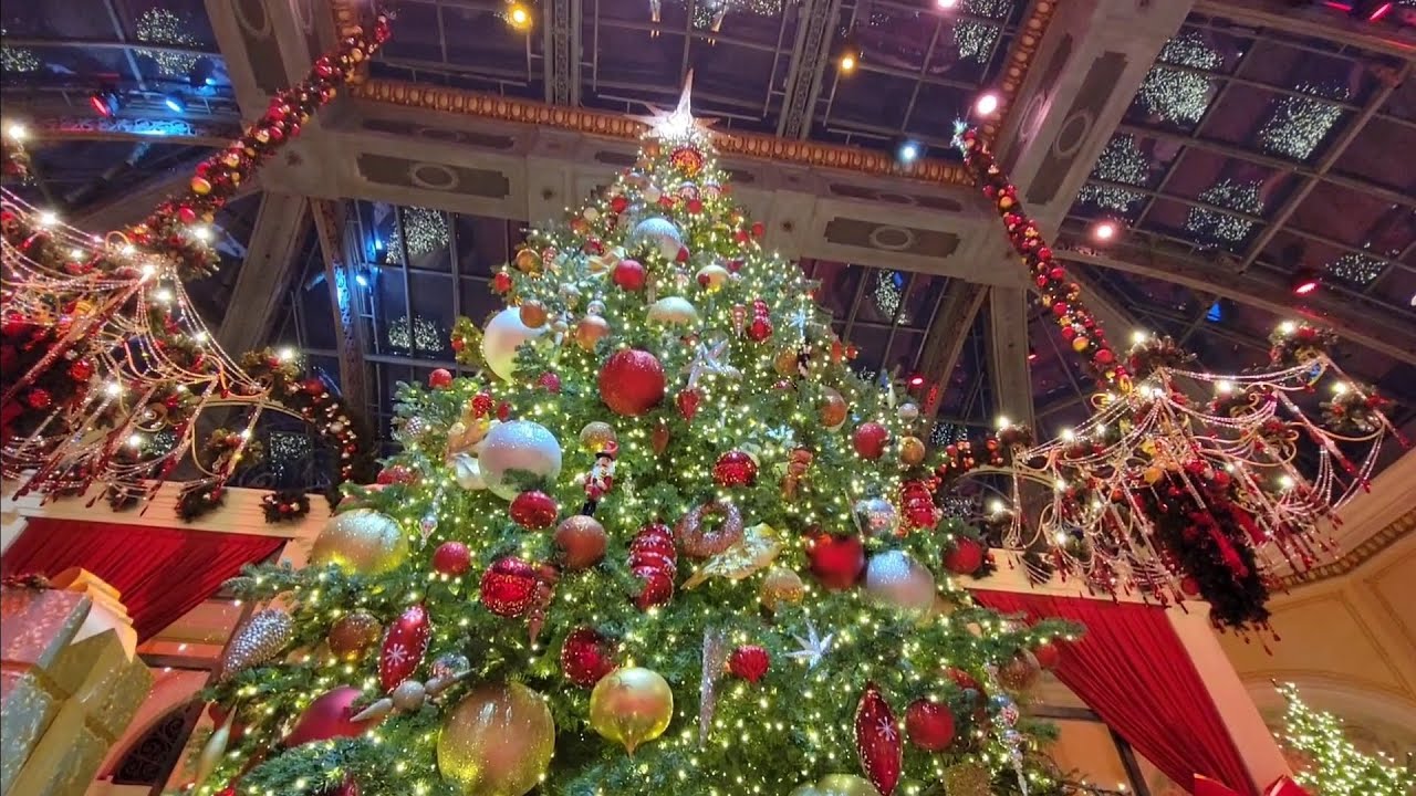 2023 Christmas Tree and Lights Display in Bellagio Conservatory Las ...