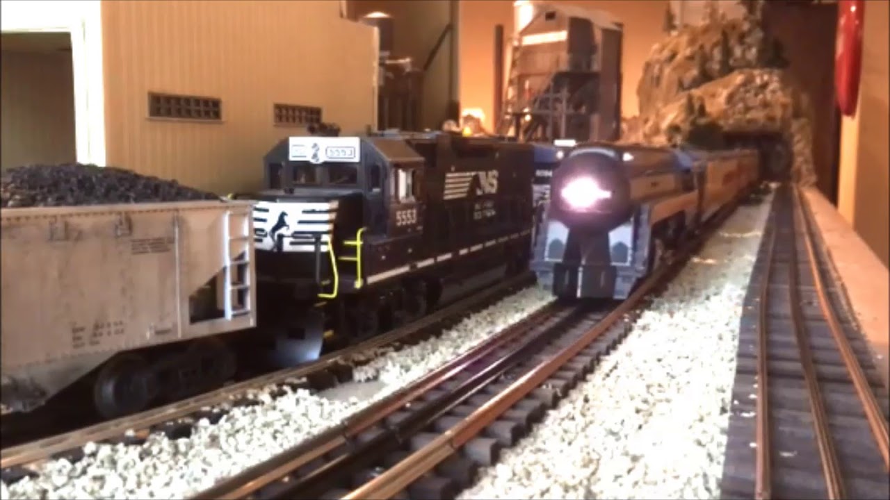 Model Train Layout run session featuring O Gauge MTH N&W J and KCS GP ...
