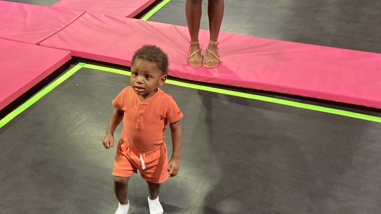 How to get a lot of people Rapping simulator - YouTube