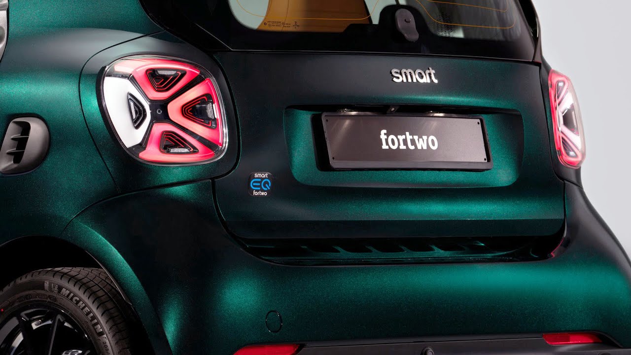 Brabus Smart EQ Fortwo Racing Green Edition - YouTube