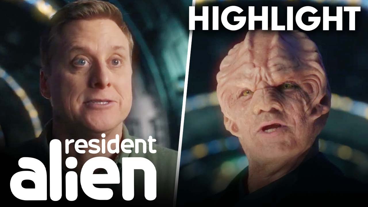Harry Takes A Huge Gamble | Resident Alien (S4 E6) | USA Network - YouTube
