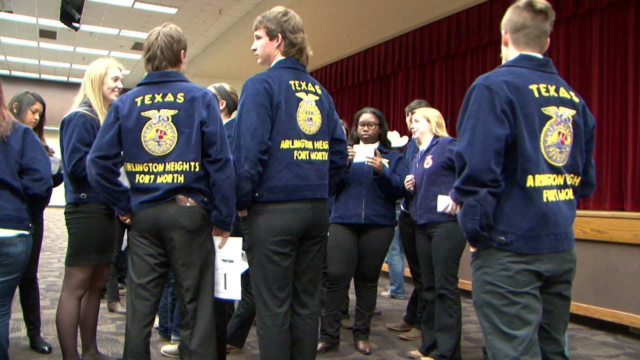 FFA Tours at Stock Show - YouTube