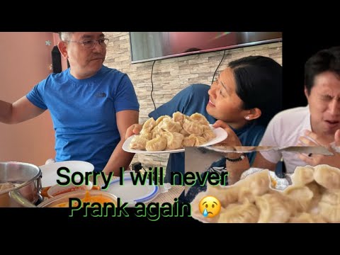 Momo Prank First Time | Successfully On Prank 😝| Jhandai Dhulai Khako 🤭 ...