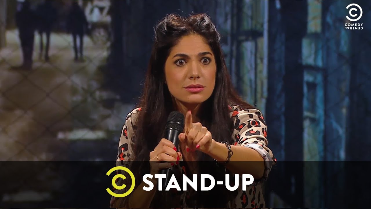 Connie Ballarini II @ #StandupEnComedy - YouTube