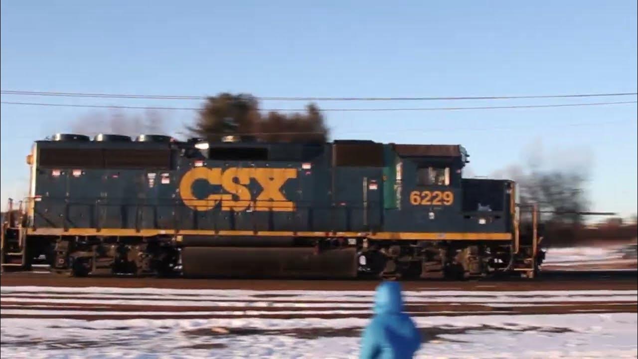 CSX Pittsfield GP40 2 2014 - YouTube