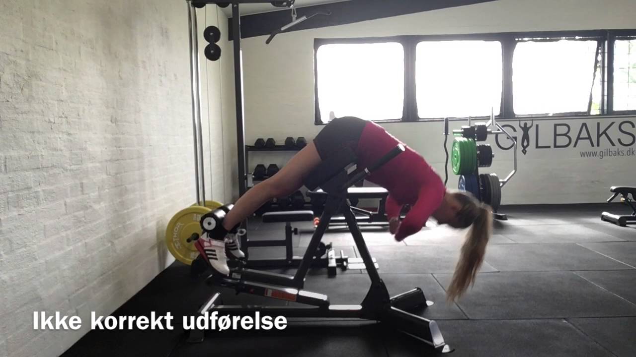 Back extensions (Hyperextensions) - YouTube