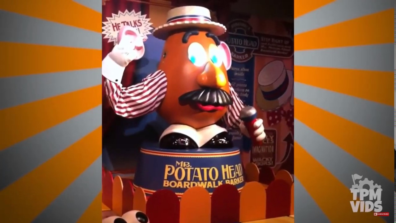 Disney animatronic fails! - YouTube