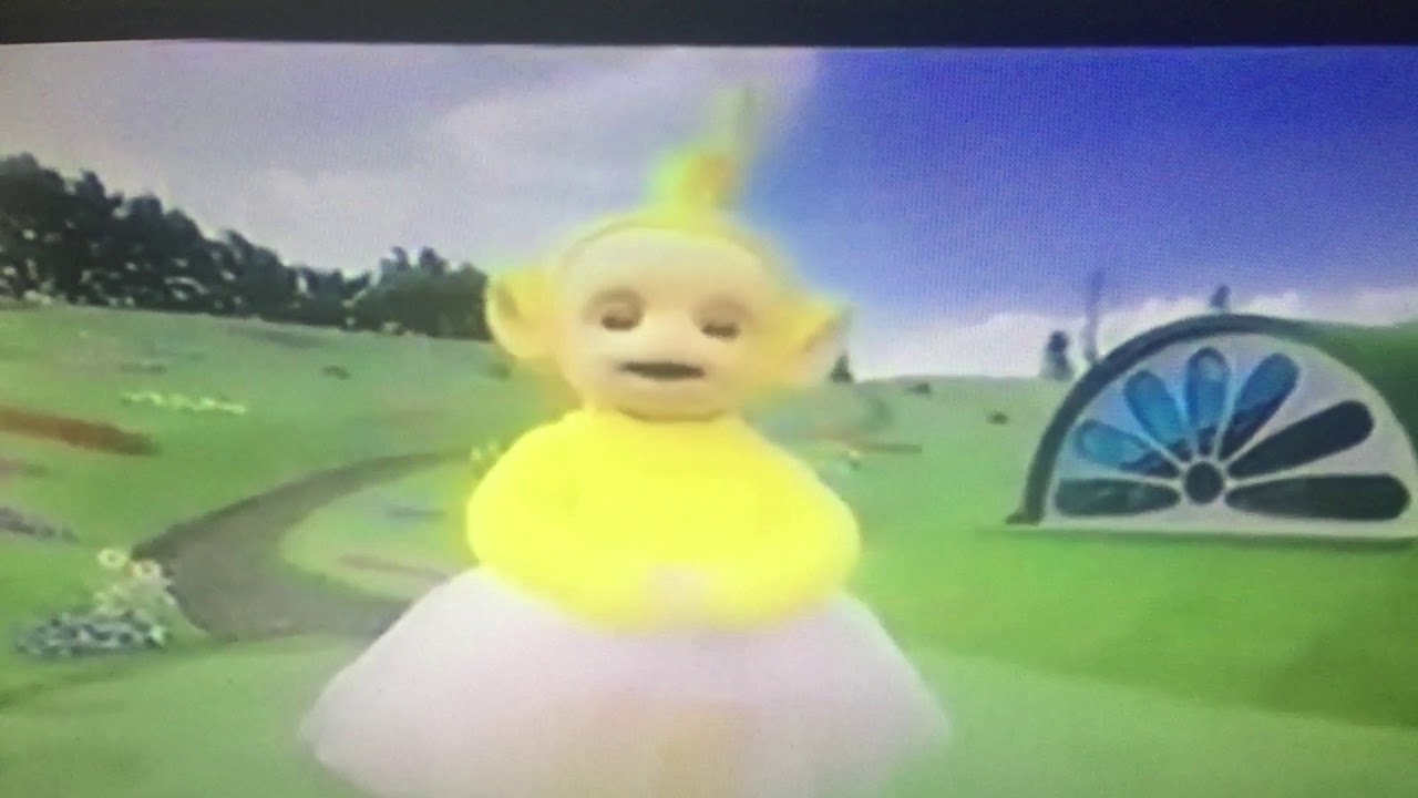 Laa Laa (Teletubbies) - “East Side, West Side (Kidsongs version)” - YouTube