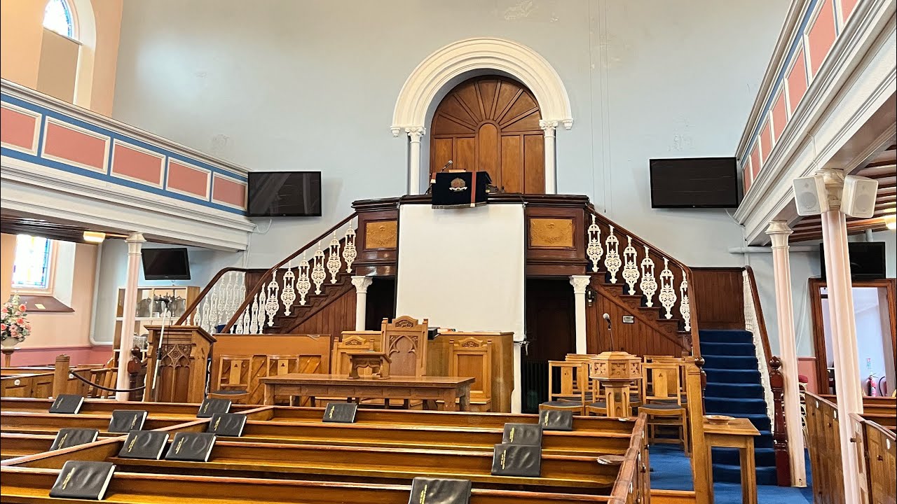 INSIDE FIRST KILREA PRESBYTERIAN CHURCH The Church History Trail - YouTube