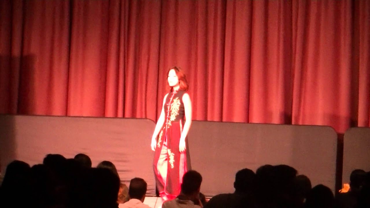 MC #8 & Fashion Show - YouTube