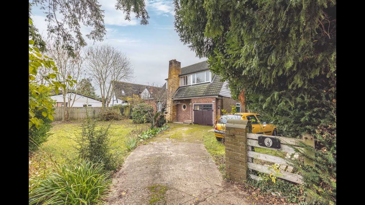 Old Ferry Drive - Wraysbury - YouTube