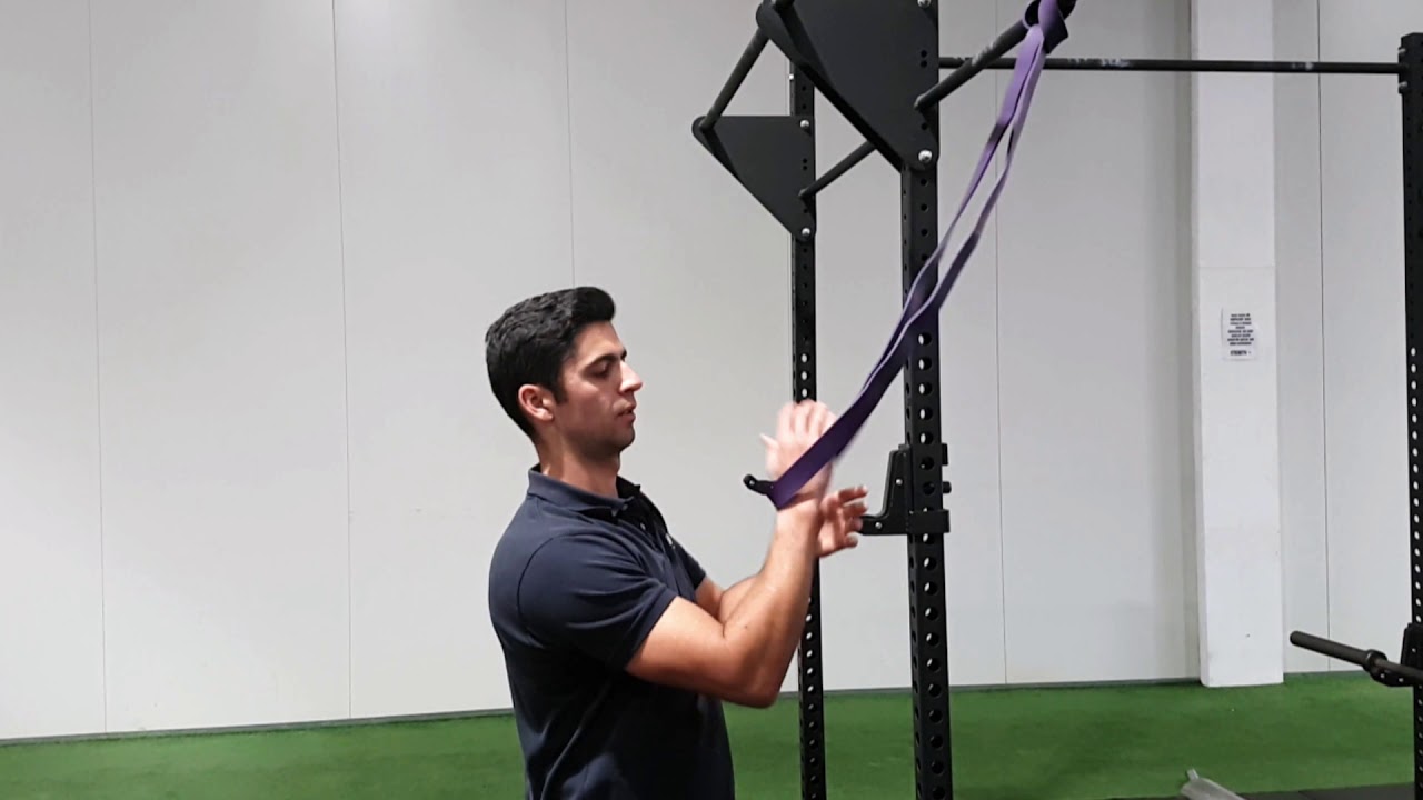 Banded Overhead Distraction - YouTube