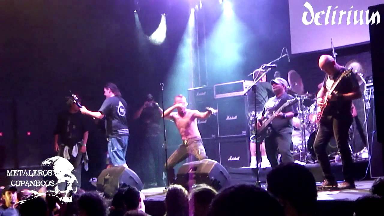 Delirium - El Pacto (Mega Metal Honduras) - YouTube