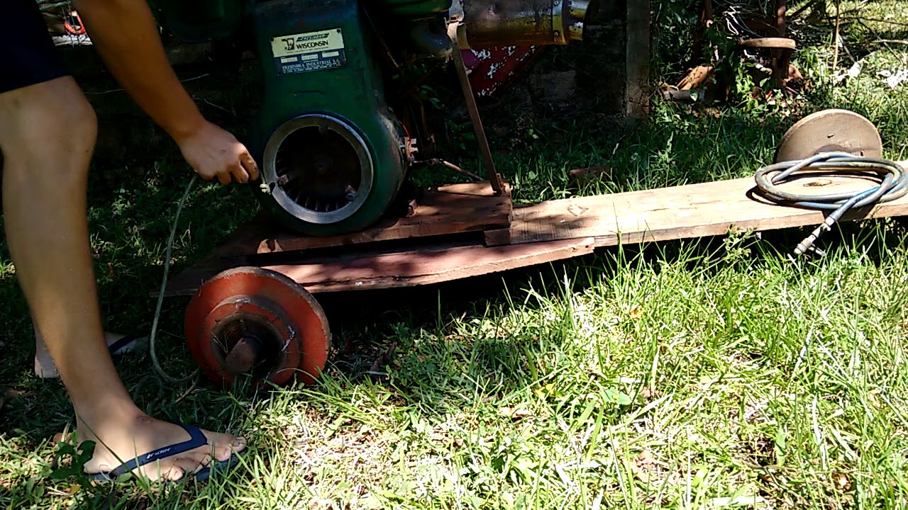 Meu motor antigo Wisconsin (Fresimbra) a gasolina modelo S14D 14 cv ...