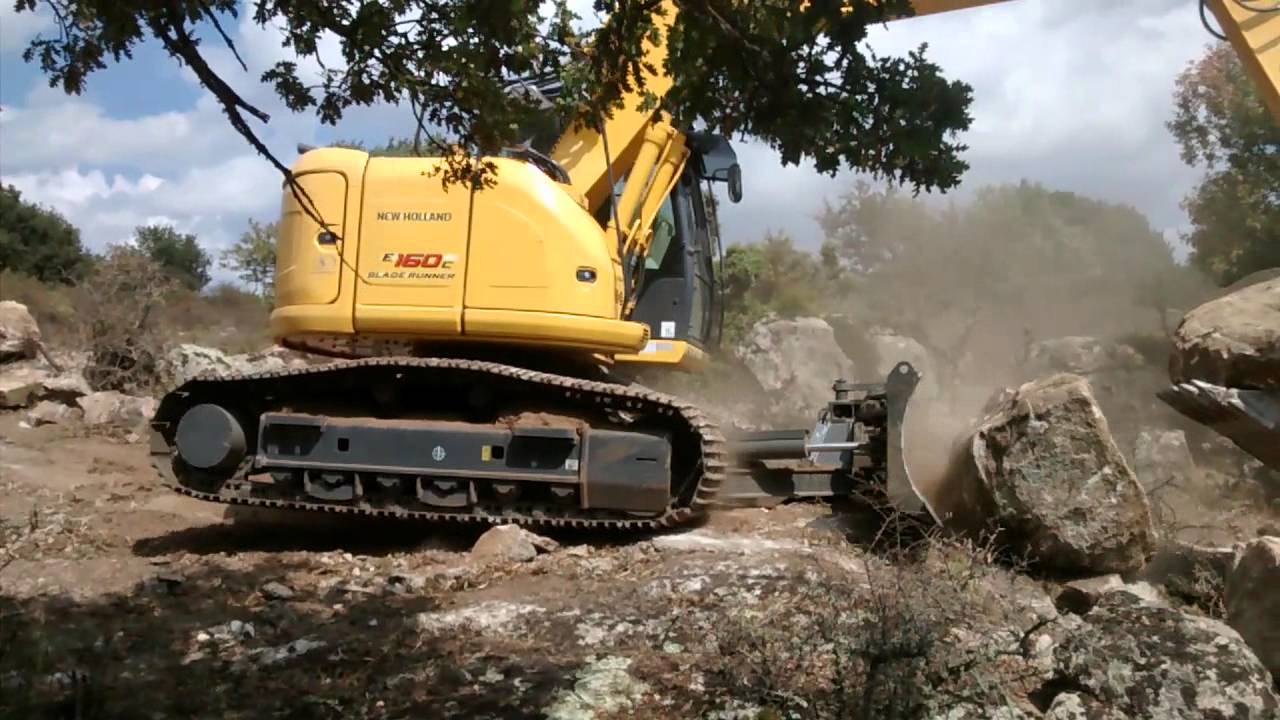 New holland blade runner e160c amazing - YouTube