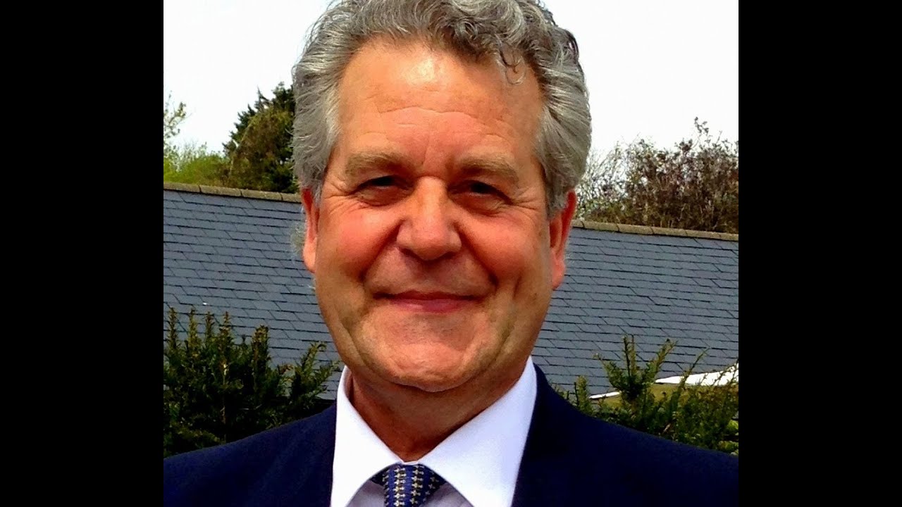 Alex Askaroff presents his book Glory Days about his days on the road ...