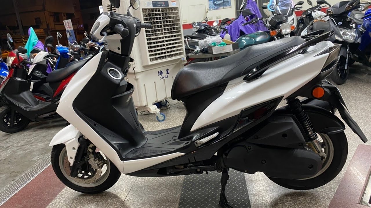 sepeda motor di taiwan cygnus gen 4 istimiwirr - YouTube
