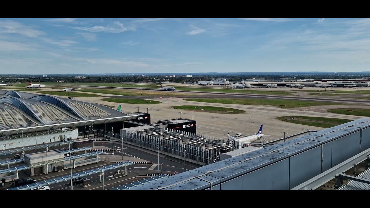 Heathrow Airport From Hilton Garden Inn Runway View from 14th Floor ...