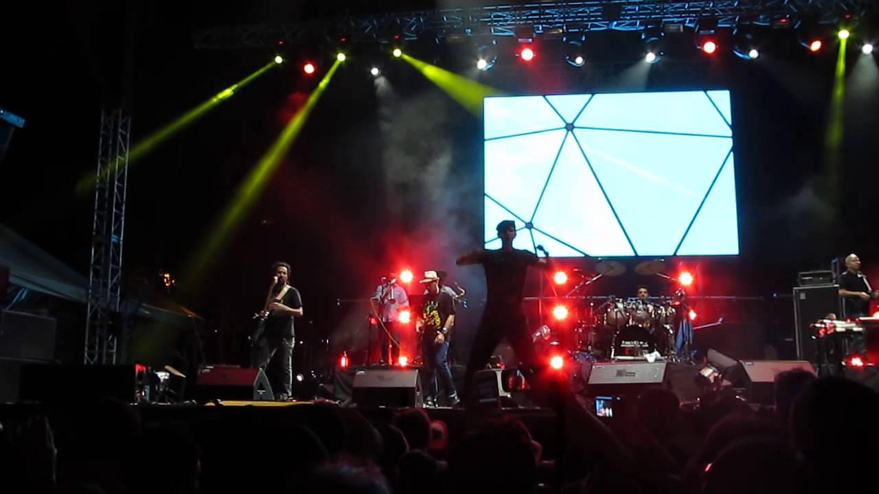 Los Cafres - Aire @ Breakfest Medellin 2014 - YouTube