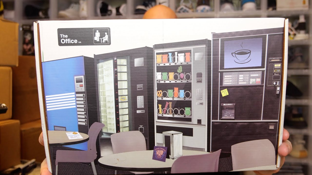 Opening the May 2021 Culture Fly THE OFFICE Mystery Box + It's PRETZEL ...