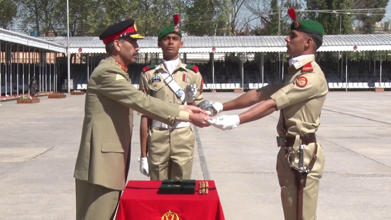 Cadets entering the parade in Pakistan Military Academy | PMA Kakul ...