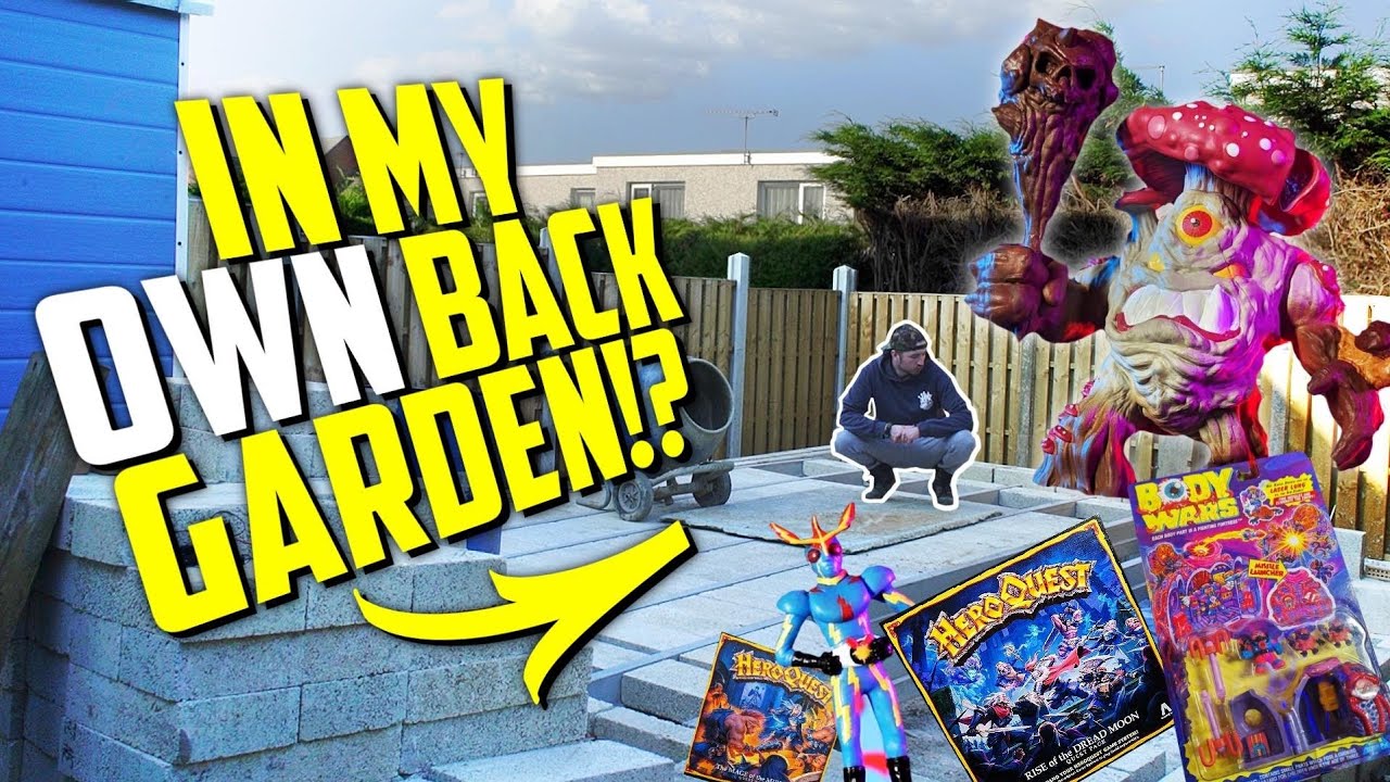 I'M BUILDING A TOY FACTORY!!! - YouTube