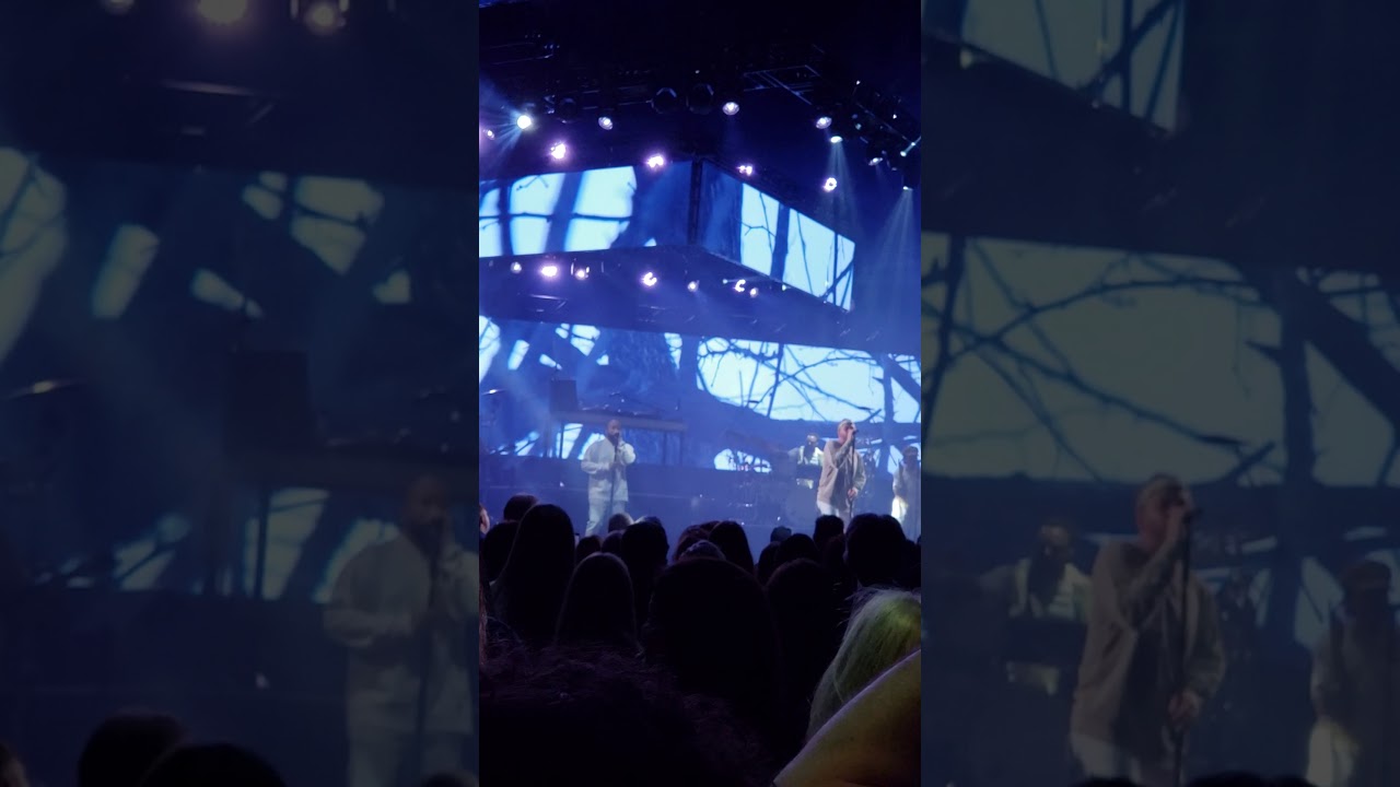 TobyMac-21 Years (Live) - YouTube