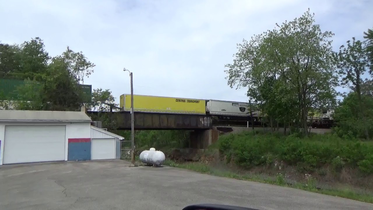 #9627 CSX W053-20 Weed Spreyer & NS 202 Intermodal train - YouTube