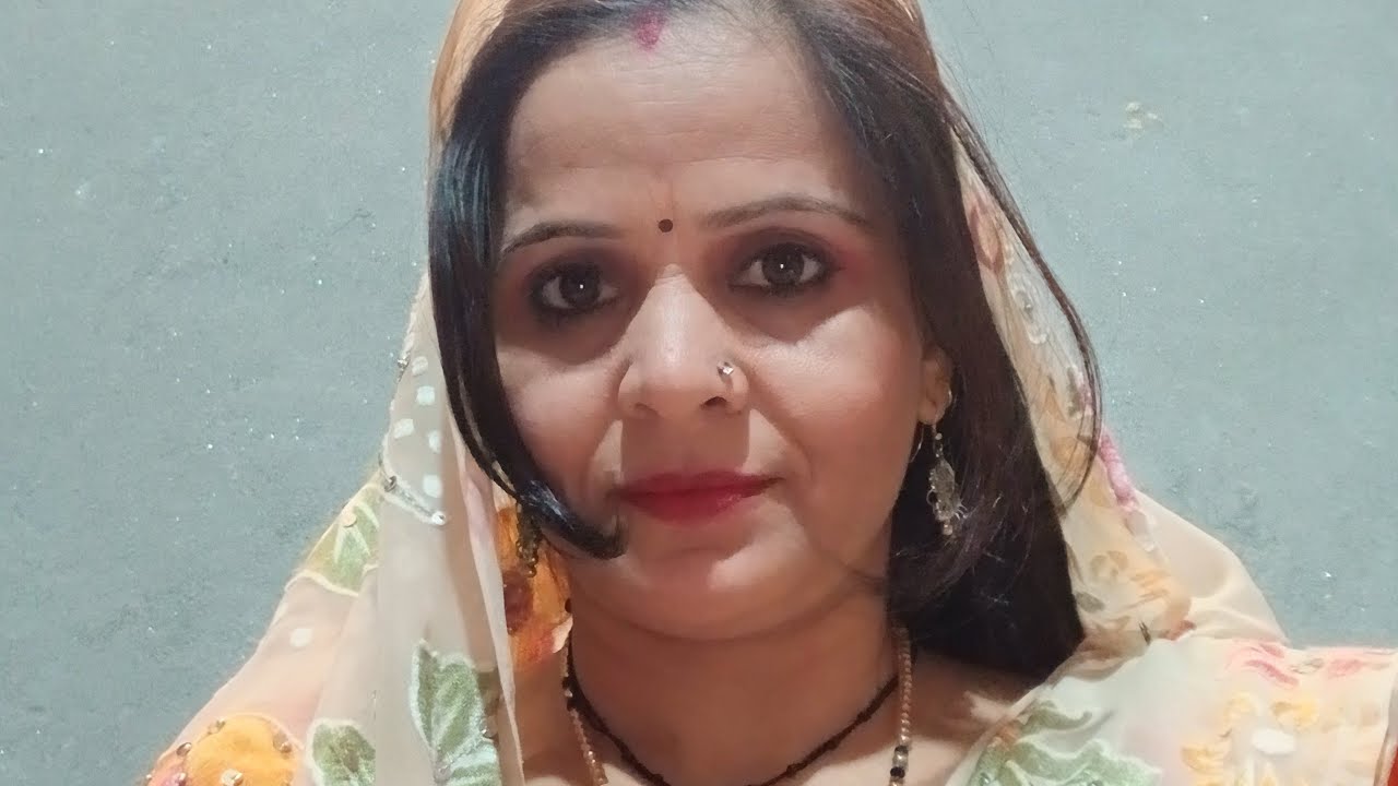 Seema Prajapati is live आज की तू ही बात है - YouTube