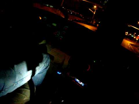 Shifting a 15 Speed Eaton Fuller - YouTube