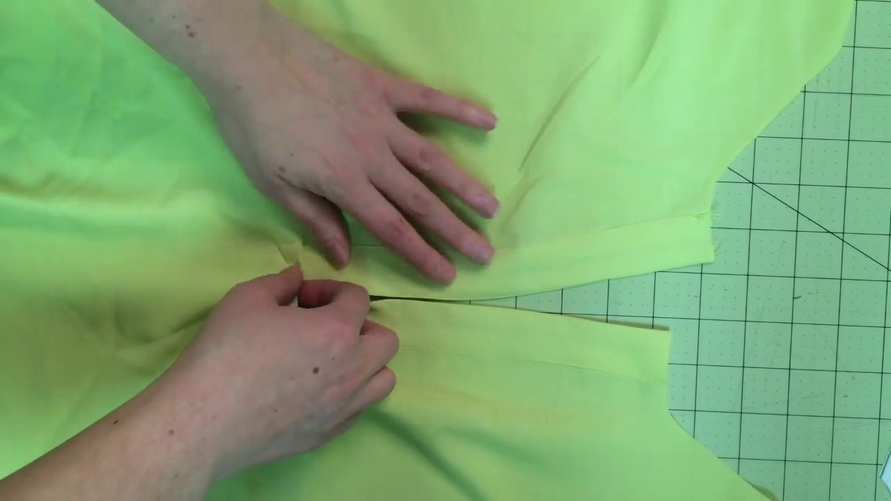 How to sew the placket for the Dakota Top pattern by Shwin designs ...