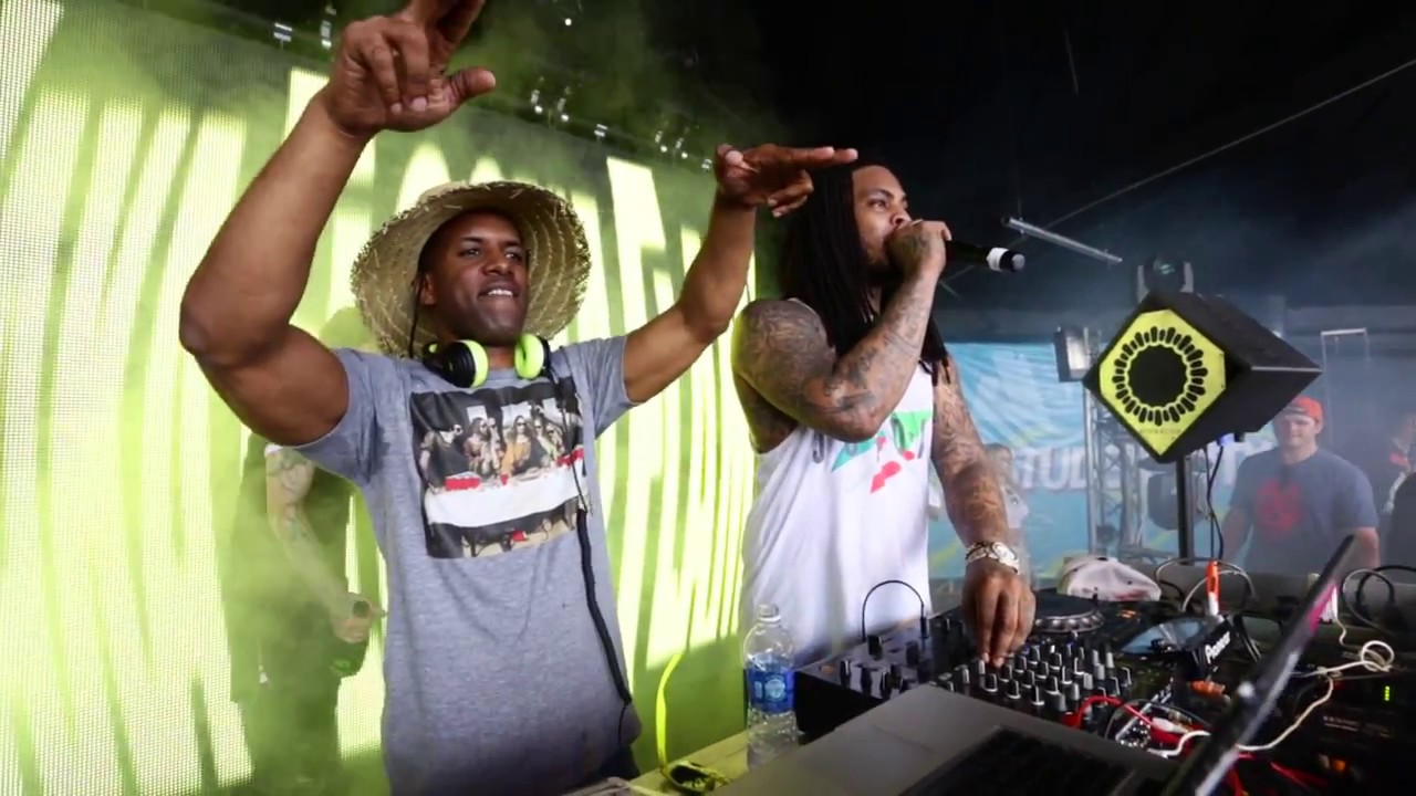 Official Club La Vela Spring Break 2015 Aftermovie - YouTube