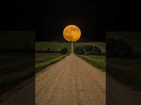 Driving to the Moon - John David and Micky Gee. - YouTube