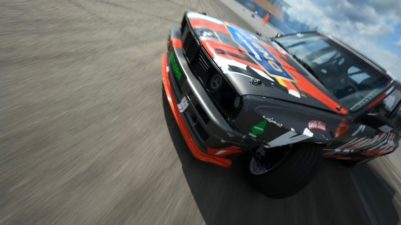 some hard fpv drift chase - YouTube