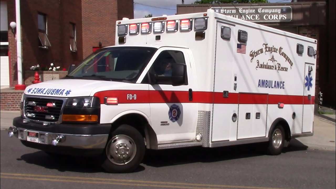 Derby Fire Department FD9 Responding - YouTube