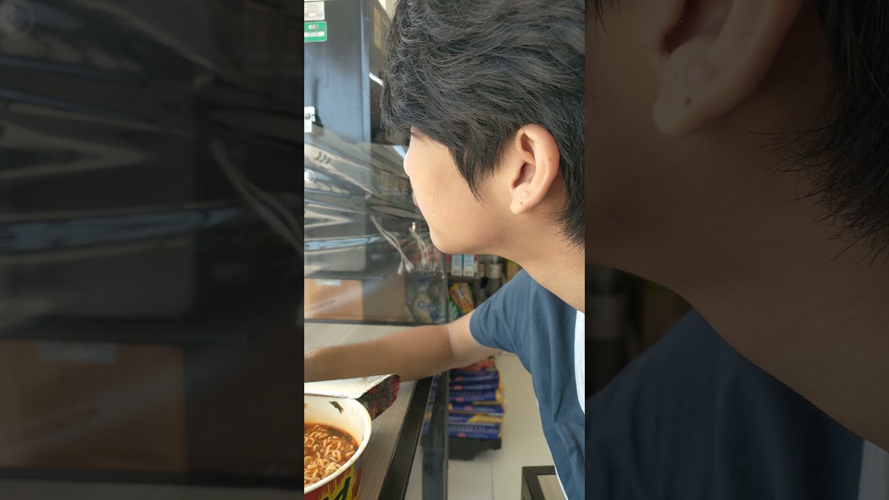 king of mukbang🕺🦜 - YouTube