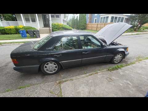 Mercedes 500E W124 aus 1992 – Scheunenfund. Erster Blick