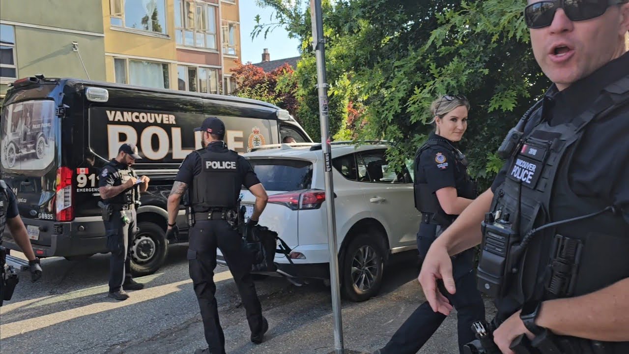 Vancouver police claim there is privacy in public, try to refuse to ...