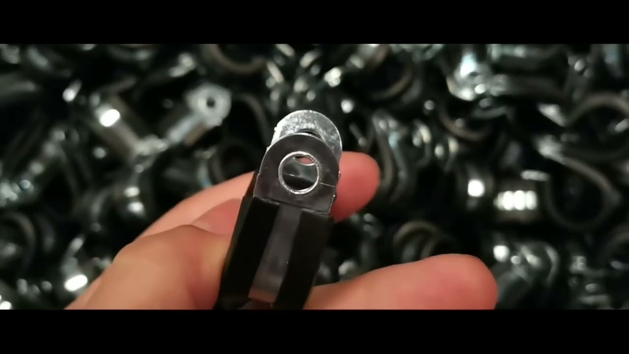 DIN 3016-1-D1 clamp - YouTube