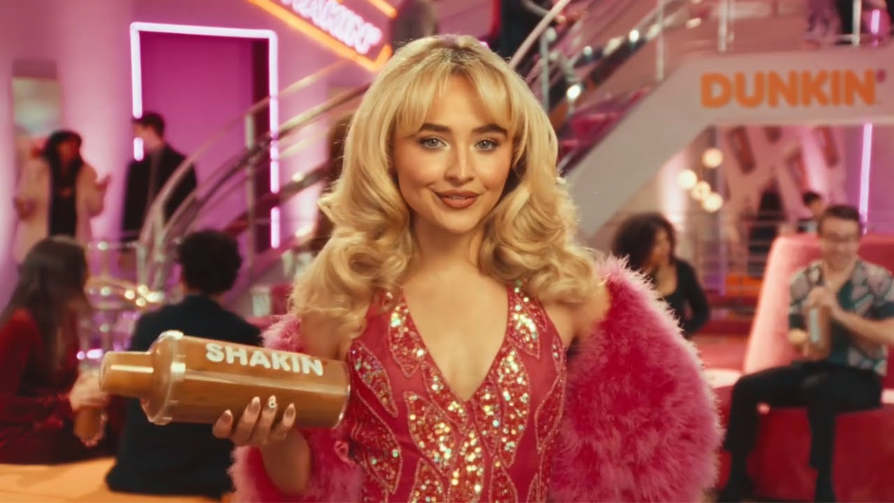 Shake that Ess' with Sabrina Carpenter | Dunkin - YouTube